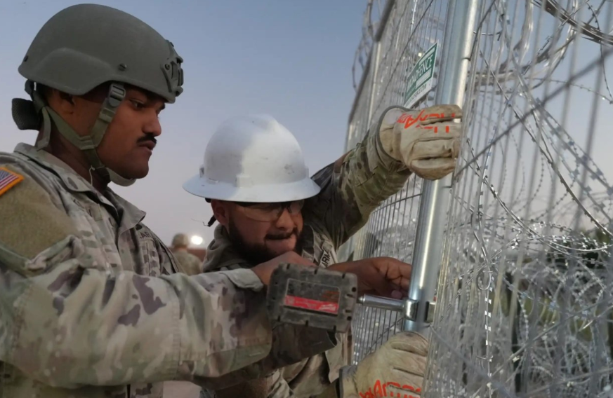 Ordena Trump al Pentágono desplegar tropas en la frontera con México ...