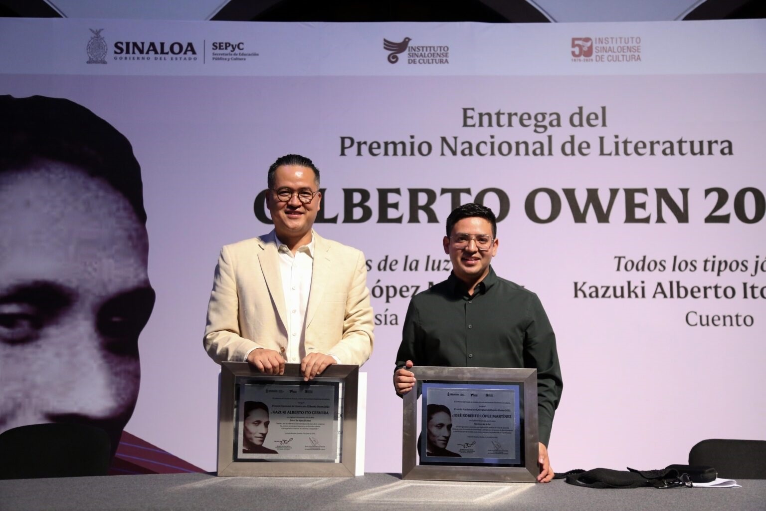 Ganan José Roberto López y Kazuki Ito Cervera, el Premio Gilberto Owen ...
