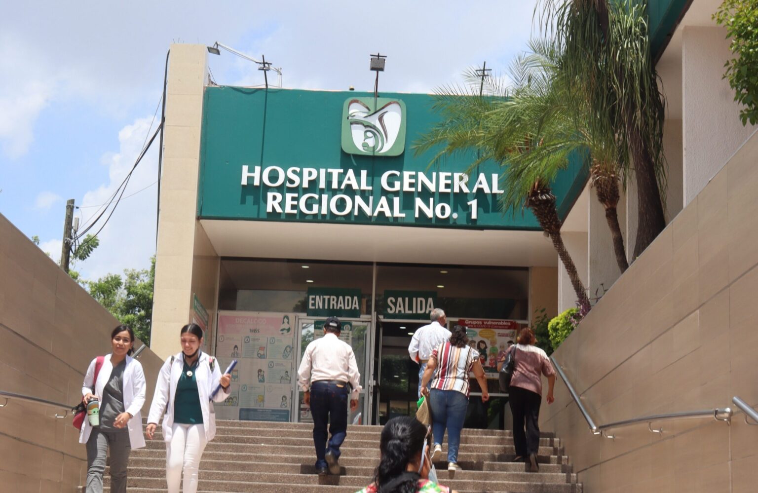Detienen a trabajador del IMSS por robo de medicamento, en Culiacán ...